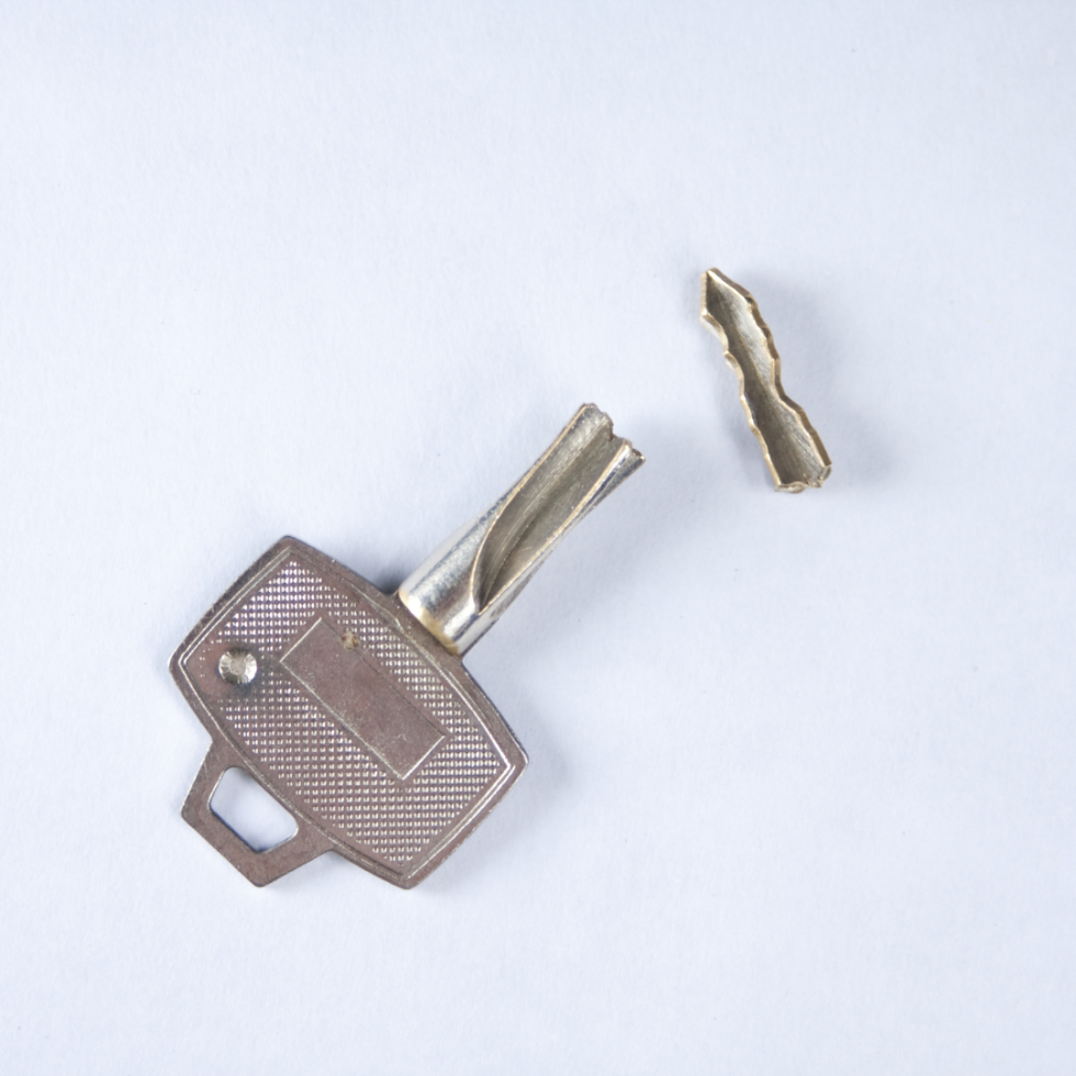 What Do I Do If My Key Broke? Easy Recommendations | MiniFob
